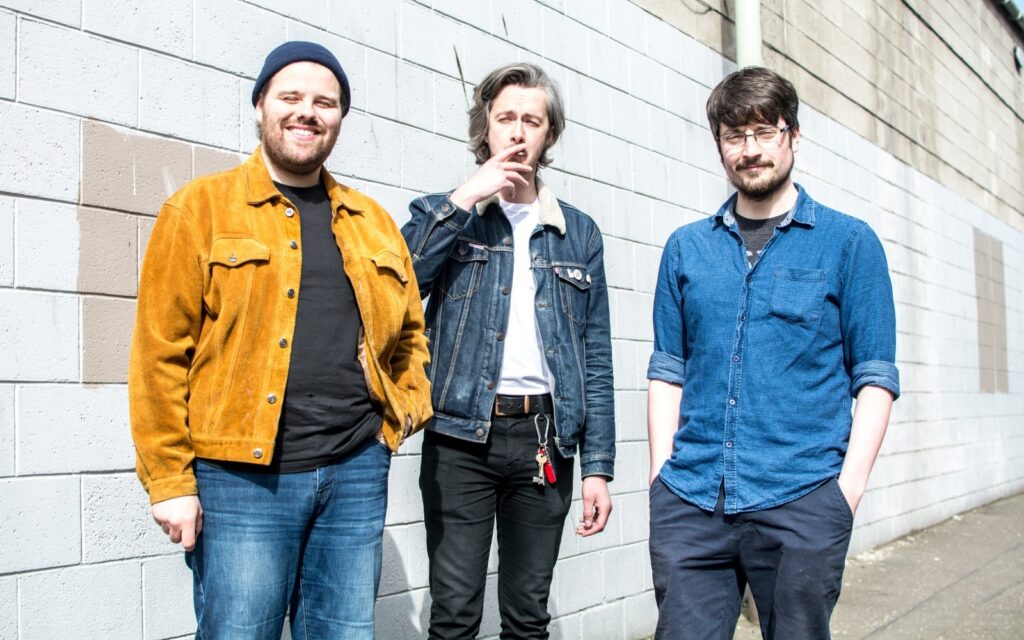 "Be Kind" - new soulful EP from HOLY SNAKES now streaming! - IDIOTEQ.com