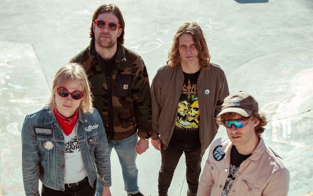 Blood Punk - Danish infectious, melodic punk rockers BIG MESS premiere ...