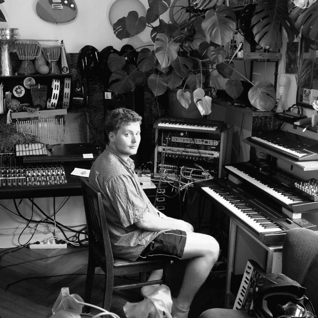 Sloe Paul enchants us with his new record "Remote" - IDIOTEQ.com