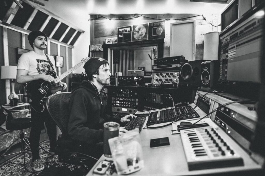 DREAMWELL unlocks an overflowing richness of emotional post hardcore ...