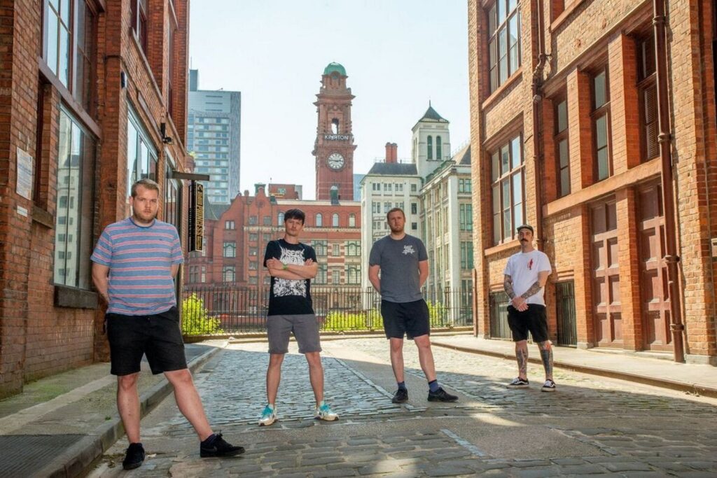 Melodic hardcore group FAIR DO’S return with a blistering new single ...