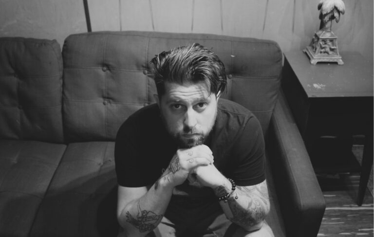 Folk infused punk rocker Chris Hahn maintains good energy with new ...