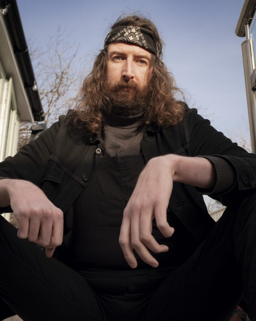 Ambient artist Sean Addicott collaborates and portrays isolation and ...