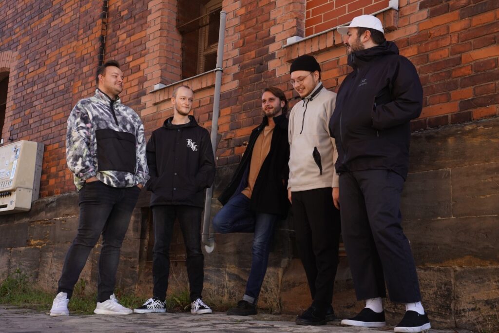 Emotive hardcore band AUTUMN KIDS tackle the tough subject of loss in ...