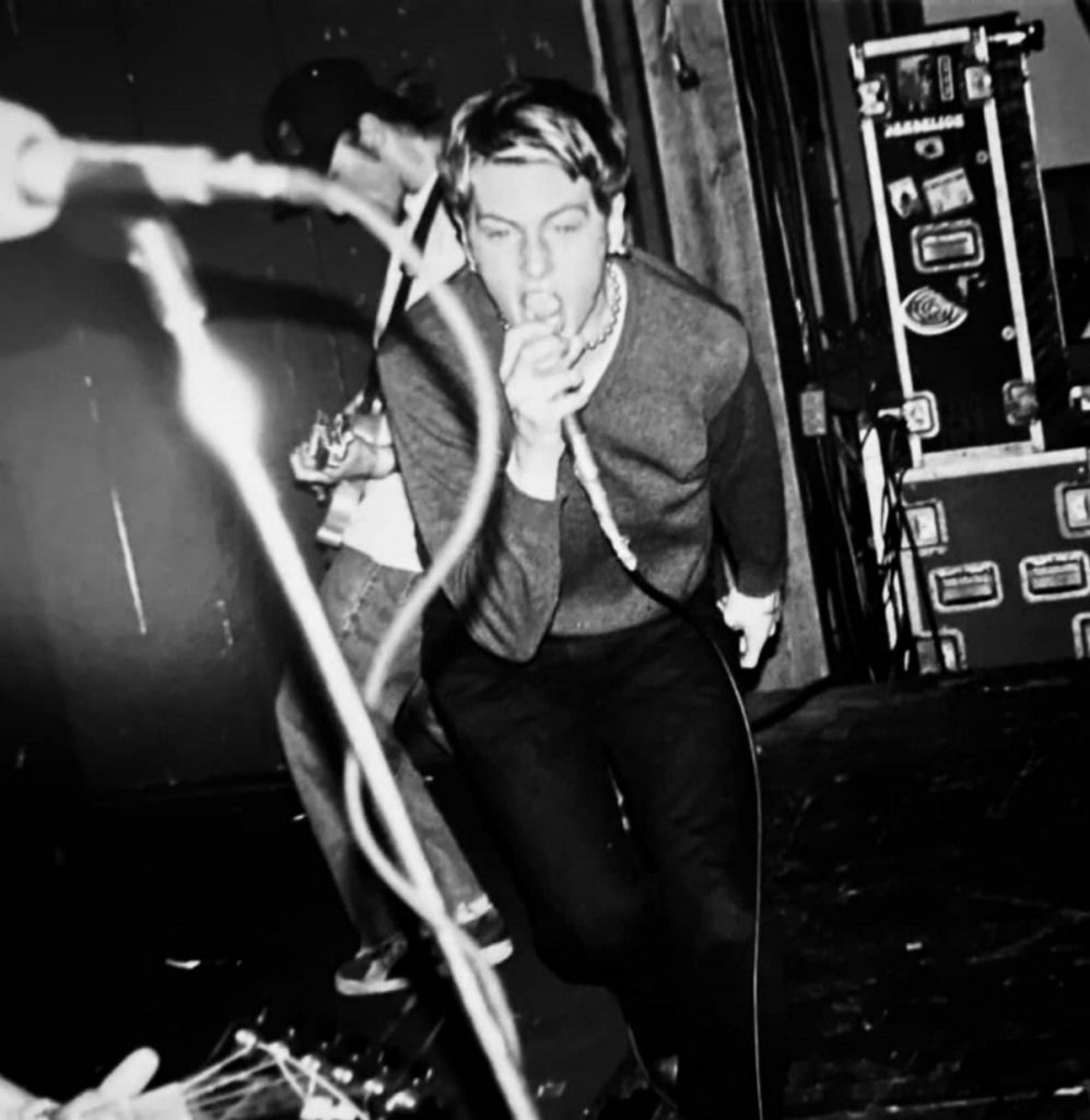 "Memoirs Of Cynicism" - Dave Buschemeyer discusses the story of emocore ...