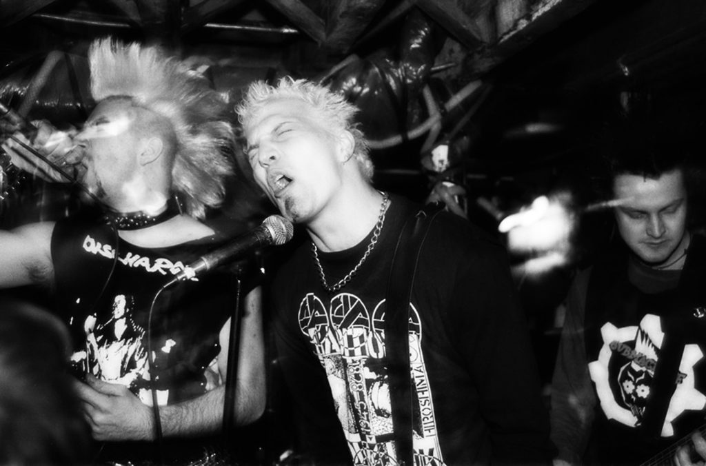 Recalling: When Aus-Rotten met Earth Crisis at a Vegan Restaurant in ...