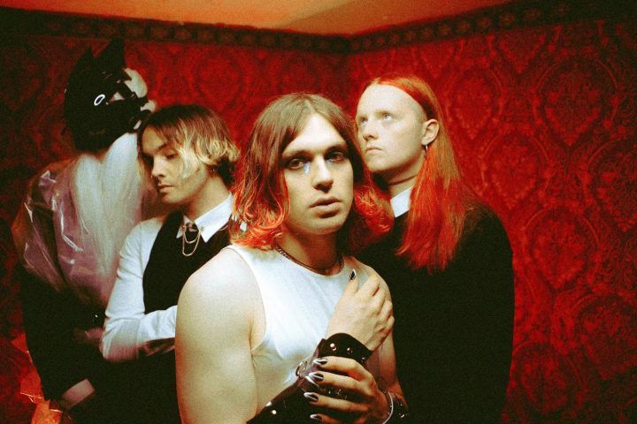 STATIC DRESS premieres “Di-sinTer” (Glitter Redux) video - IDIOTEQ.com