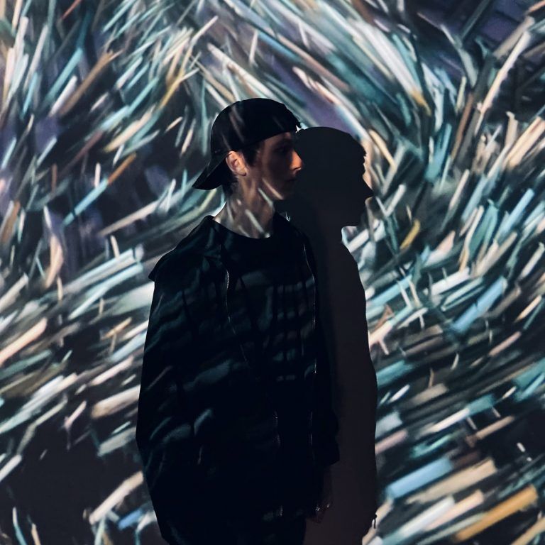 IDIOTEQ.com - Indie & Hardcore Punk Music Webzine